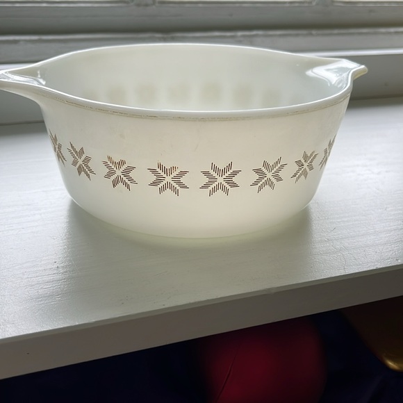 Pyrex | Kitchen | Vintage Pyrex Town Country Cross Stitch Star ...